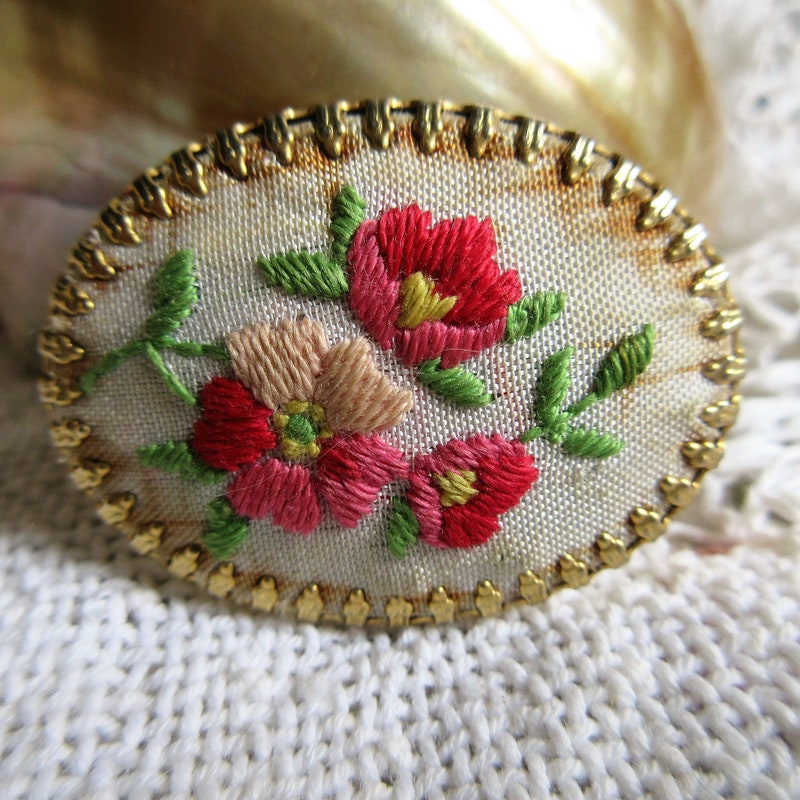 Embroidered Brooch - Etsy
