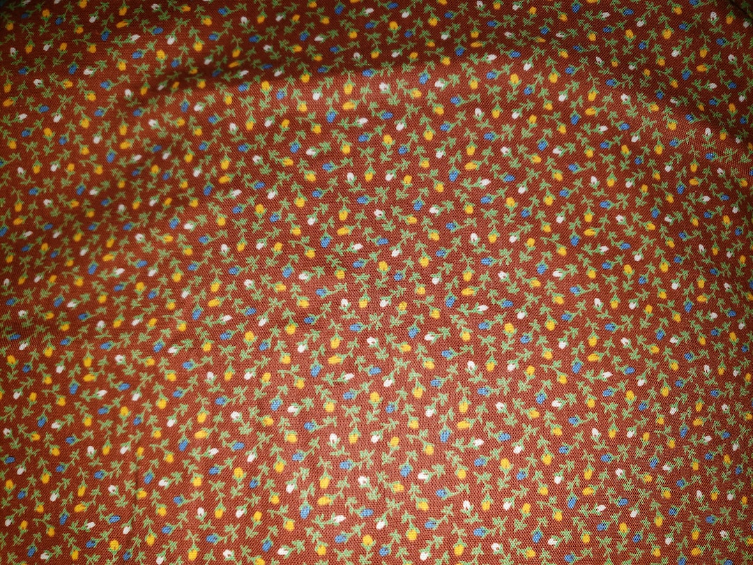 Vintage Cranston Print Works Tiny Floral Print, Cotton Quilting Fabric ...