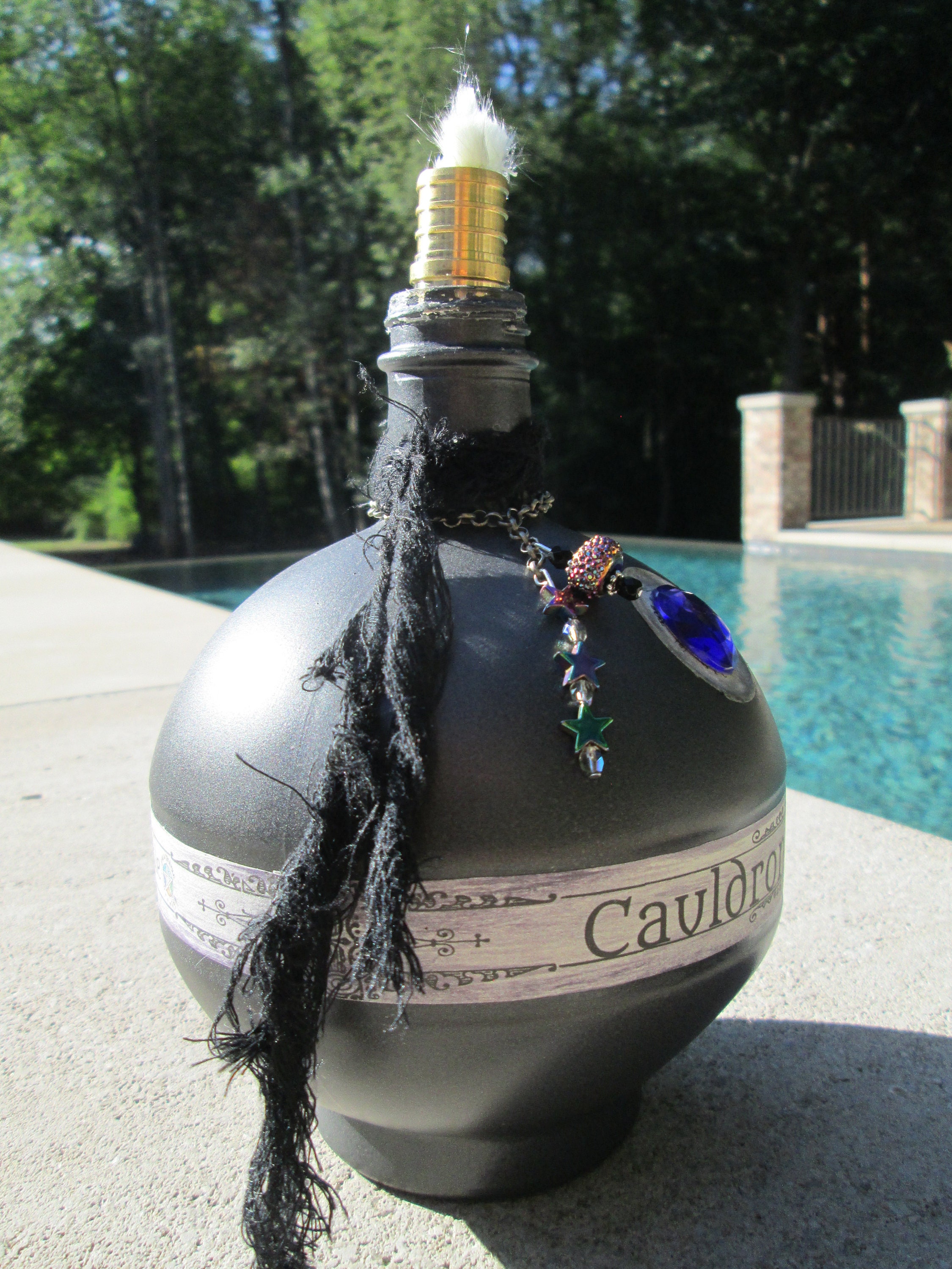 Cauldron Bubbles Table Torch, Halloween Handmade Apothecary Potion ...
