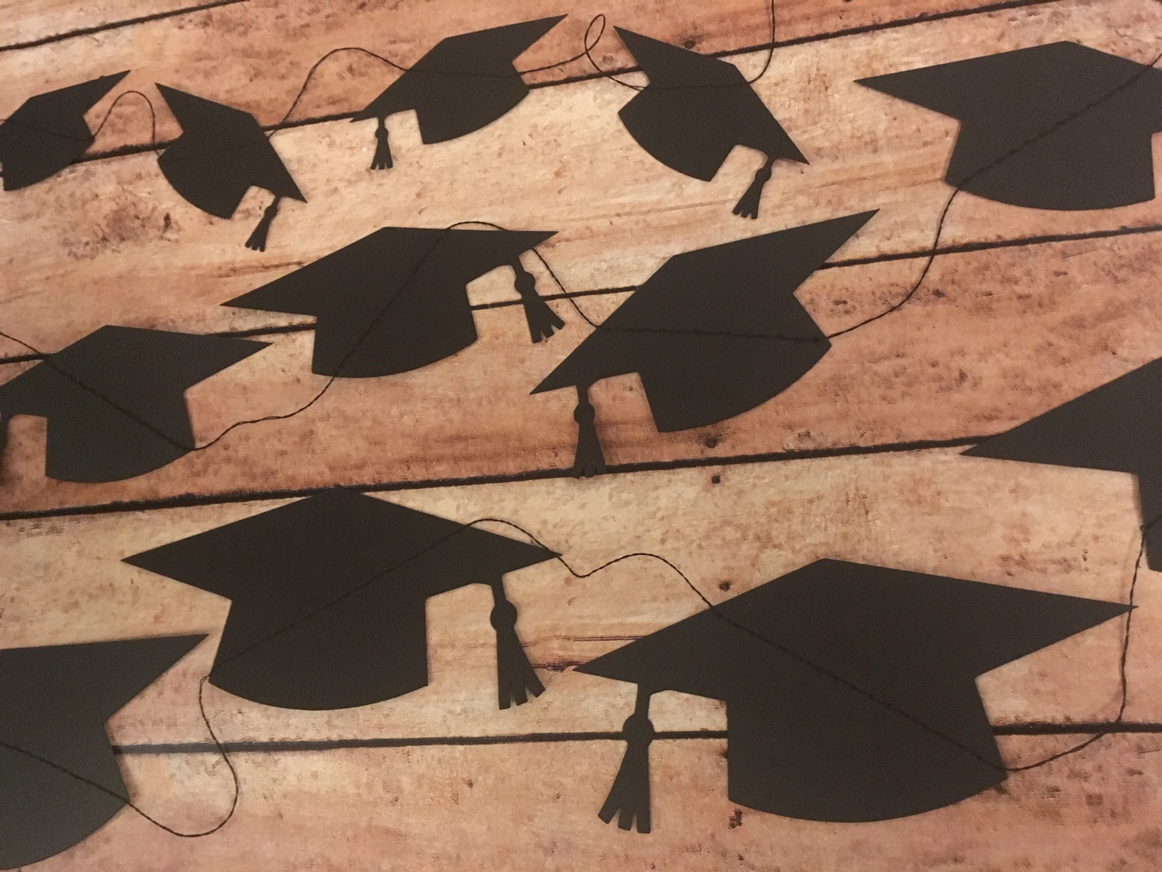 Graduation Cap Garland - Etsy