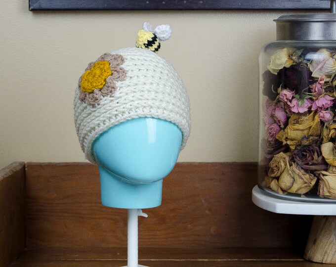Baby Bee Hat KNITTING PATTERN / Bee Knitting Pattern / Baby Bumblebee ...