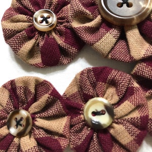5 Vintage Fabric Yoyo’s With Vintage Buttons - Etsy