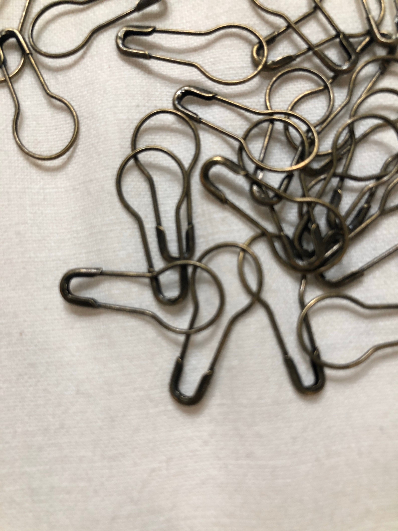 25 Bronze Bulb Garment Pins- Pear Shaped - Etsy