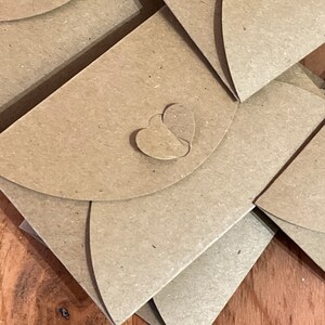 Mini Kraft Envelopes With Heart Closure - Etsy