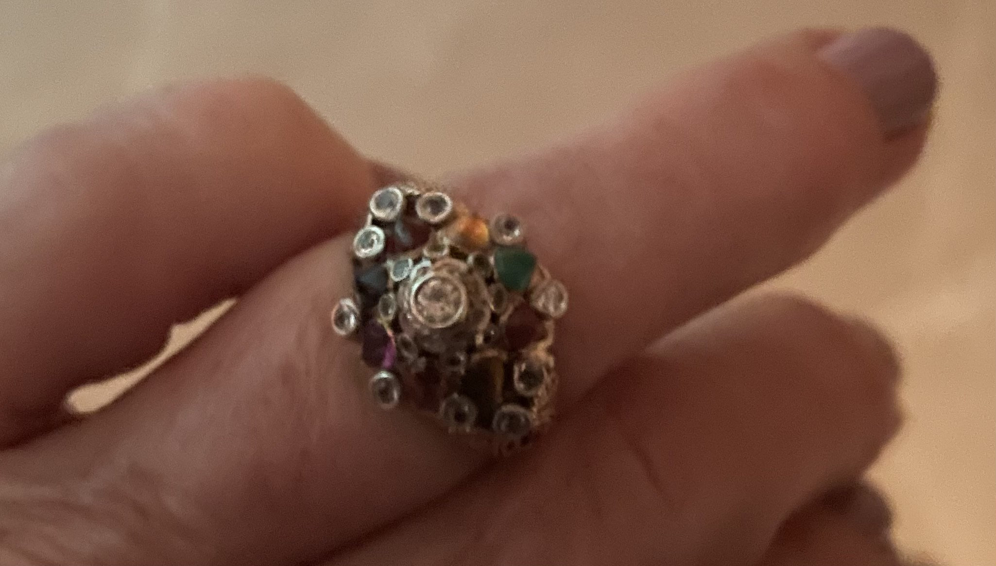 Estate Jewelry 18K Thai Princess Ring...circa 1960's - Etsy