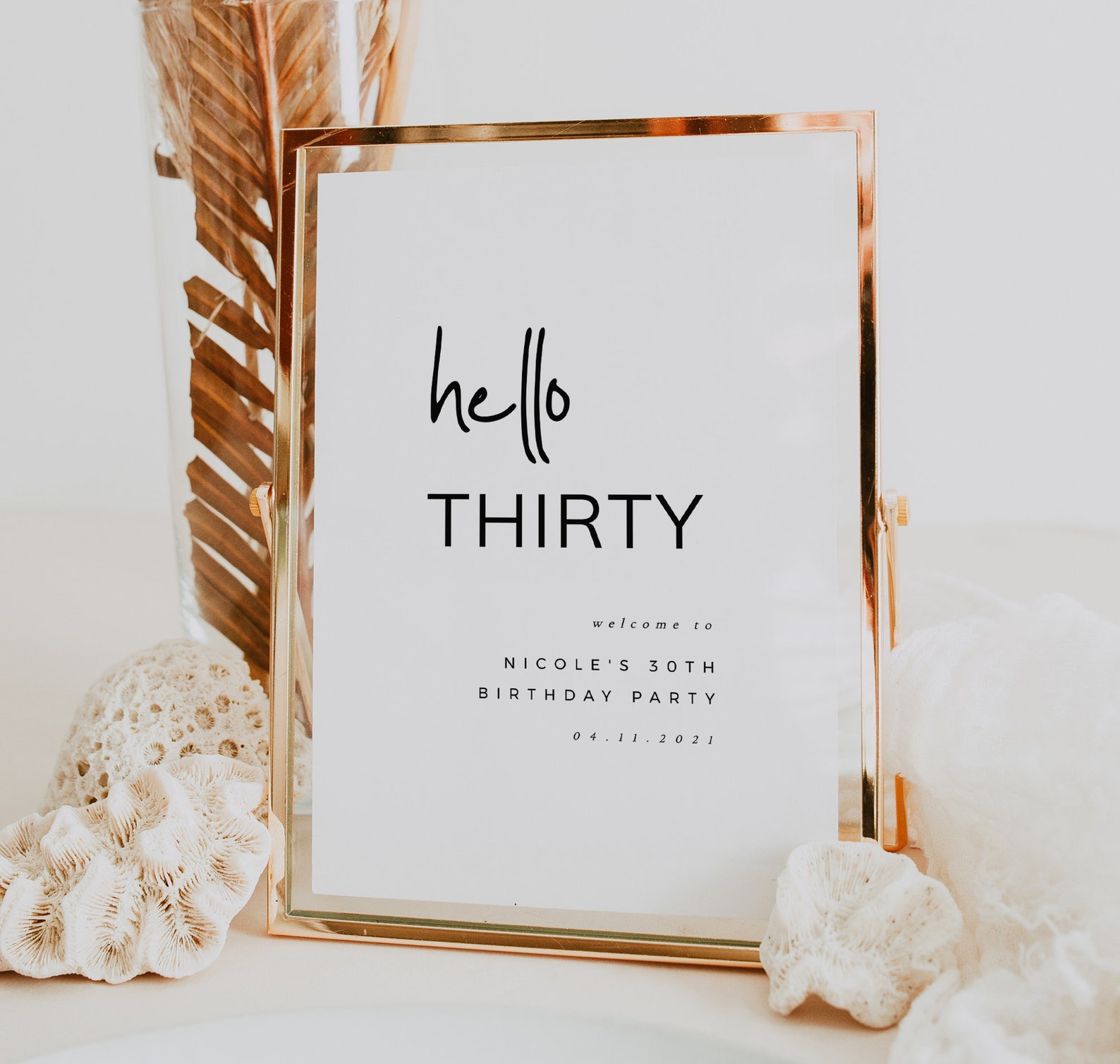 Hello Thirty Sign Minimalist 30th Birthday Party Welcome - Etsy Australia