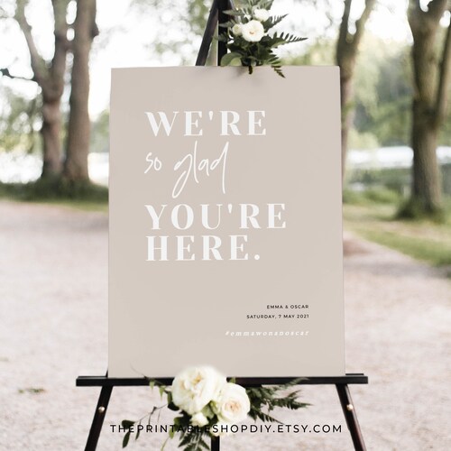 We're so Glad You're Here Sign Wedding Welcome Sign - Etsy