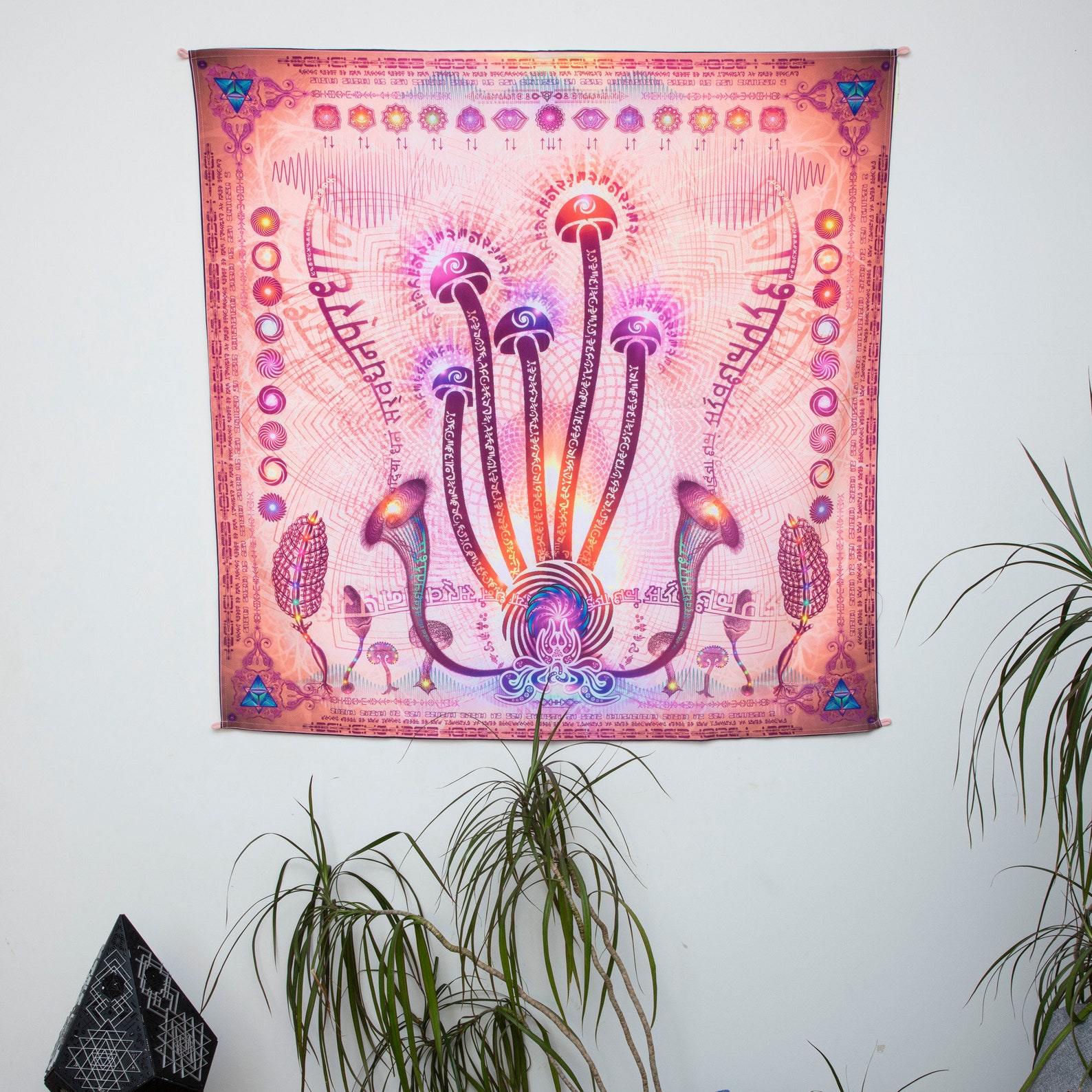 Mushroom Tapestry Magic Tapestry Blacklight Trippy Decor - Etsy