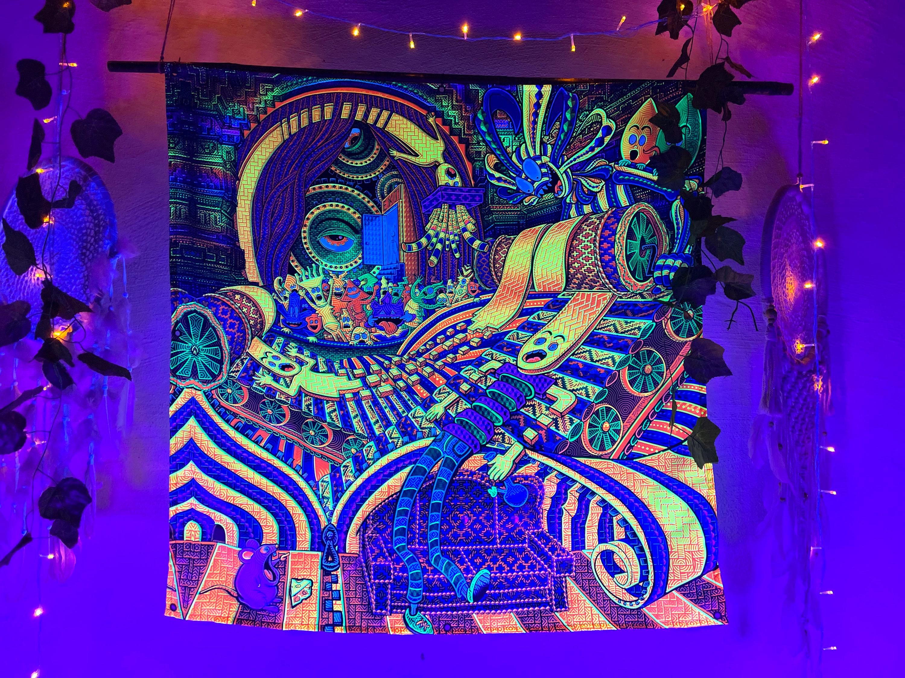 Psychedelic UV Blacklight Tapestry Salvia Droid Wall Hanging Spiritual ...