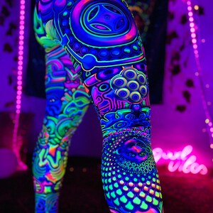 UV Active Wear, Rave Outfit Leggings, Trippy Pants, Festival Clothing ...