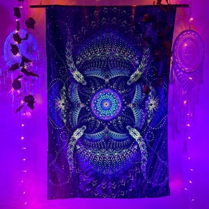 UV Psychedelic Fluorescent Blacklight Tapestry, Trippy Fractal Wall Art ...