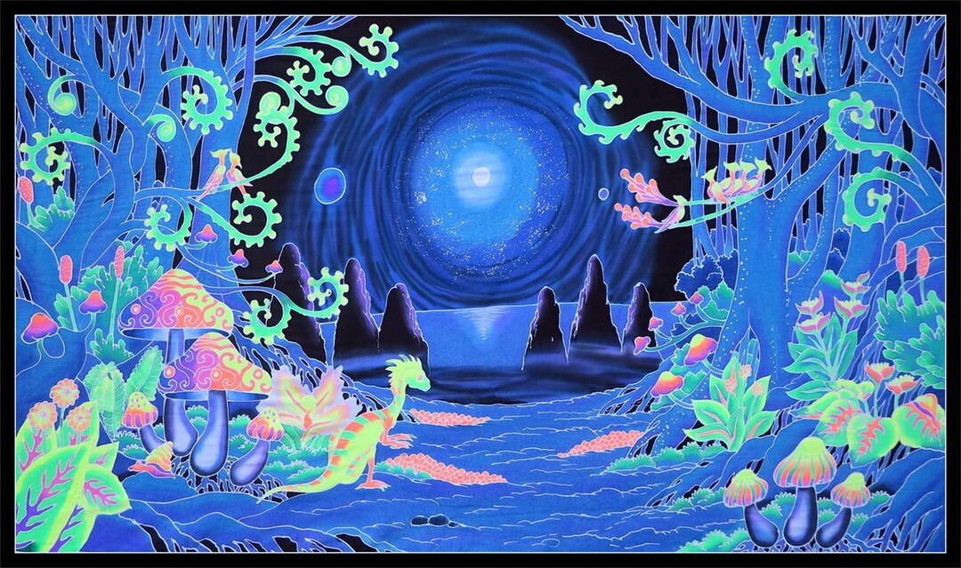 Psychedelic Backdrop Mushroom Tapestry Trippy Wall Art UV Decorations ...