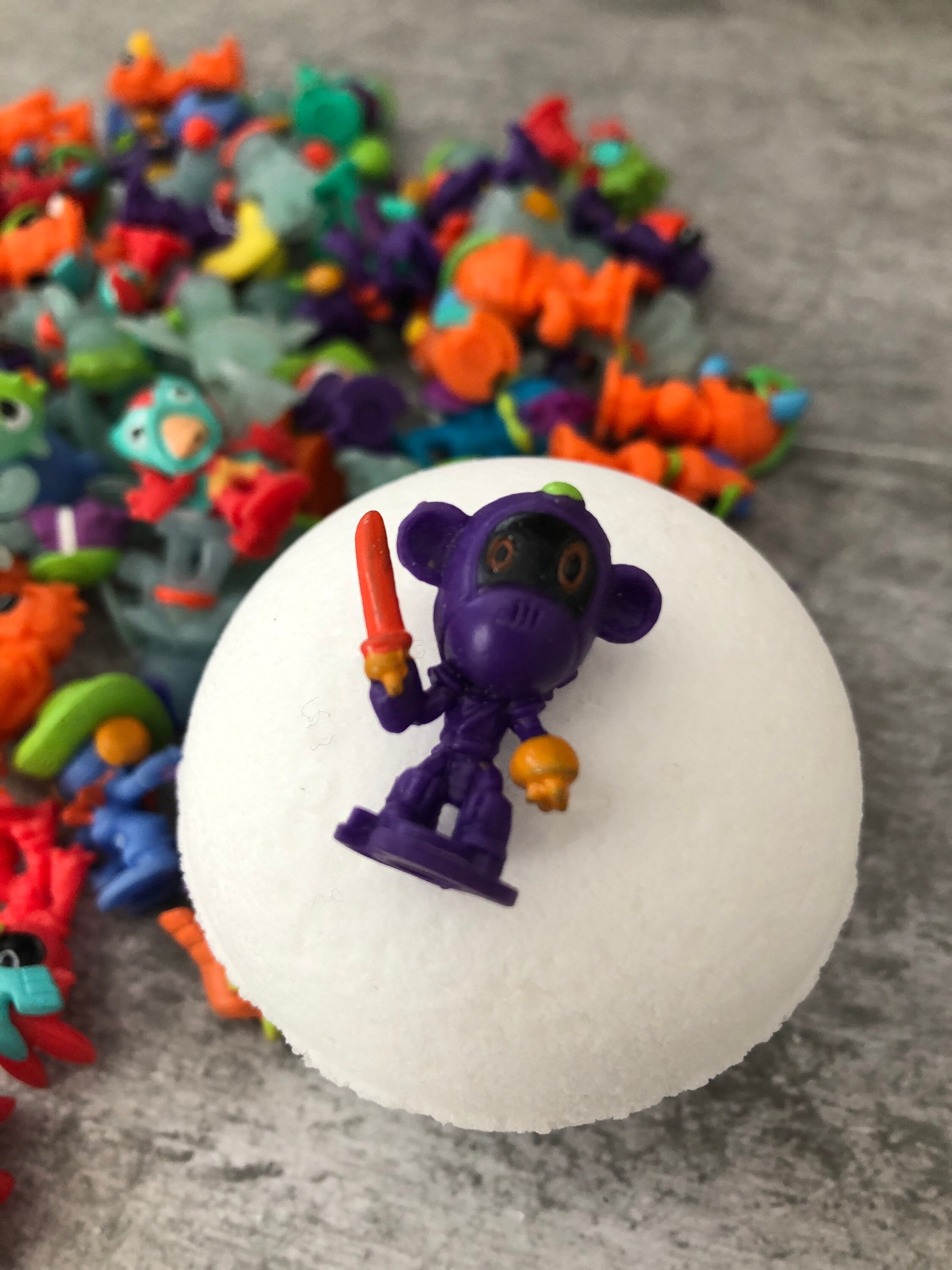 Kids Bath Bombs Alien Bath Bomb Kids Surprise Bath Bomb - Etsy