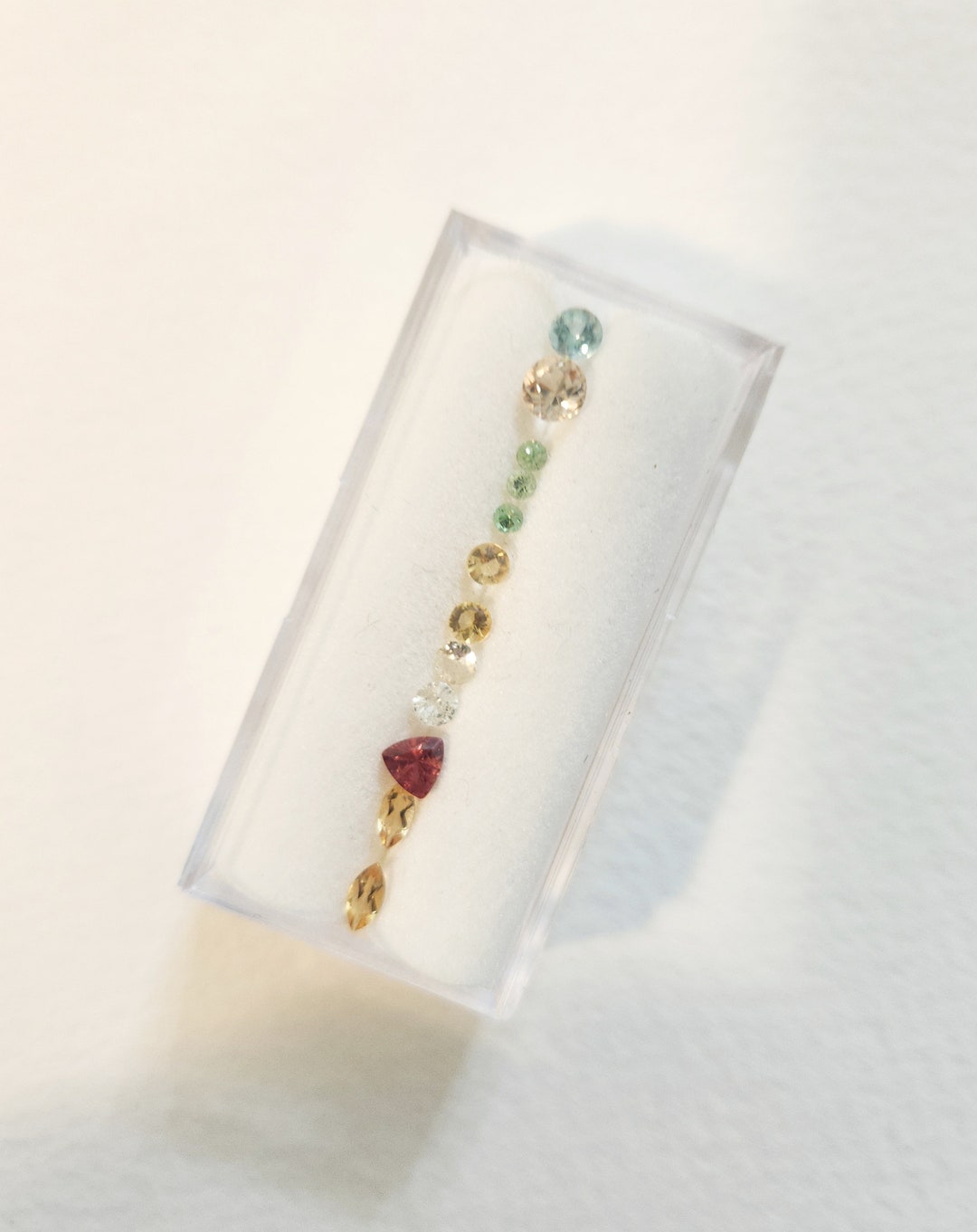 ASSORTED LOT Appatite Malayan Garnet Grossular Garnet Merelani Mint ...