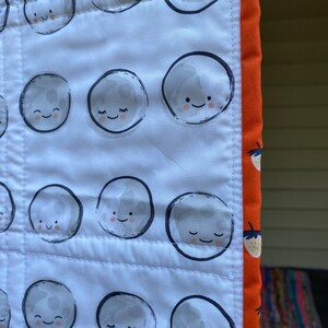 Modern I Spy Baby Quilt, Custom Color Palette, Made to Order - Etsy