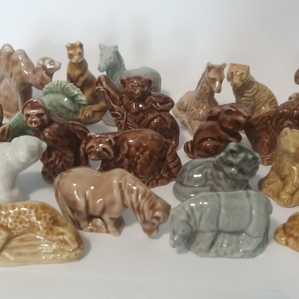 Wade Red Rose Tea Animal Whimsies Canada / USA Animal Figurine Series ...