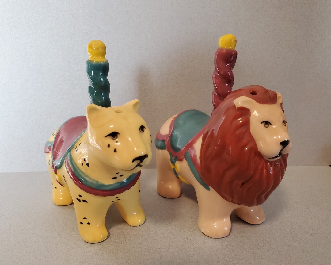 Vintage Carousel Lion and Cheetah Salt and Pepper Shakers, Carousel ...
