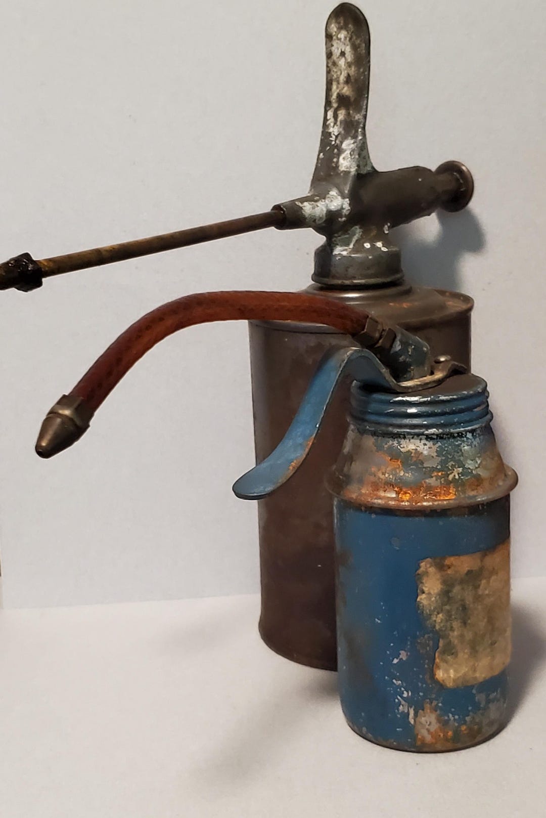 Vintage Metal Oil Cans, Antique Oilers, 1950-1960's, Antique Shop ...