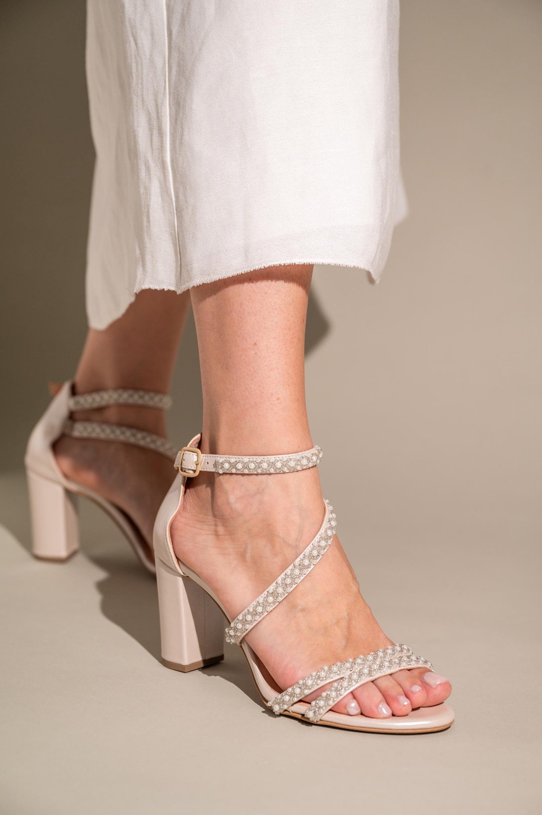 Wedding Dress Pearl Embroidered Stone Detailed Leather Bridal Shoes ...