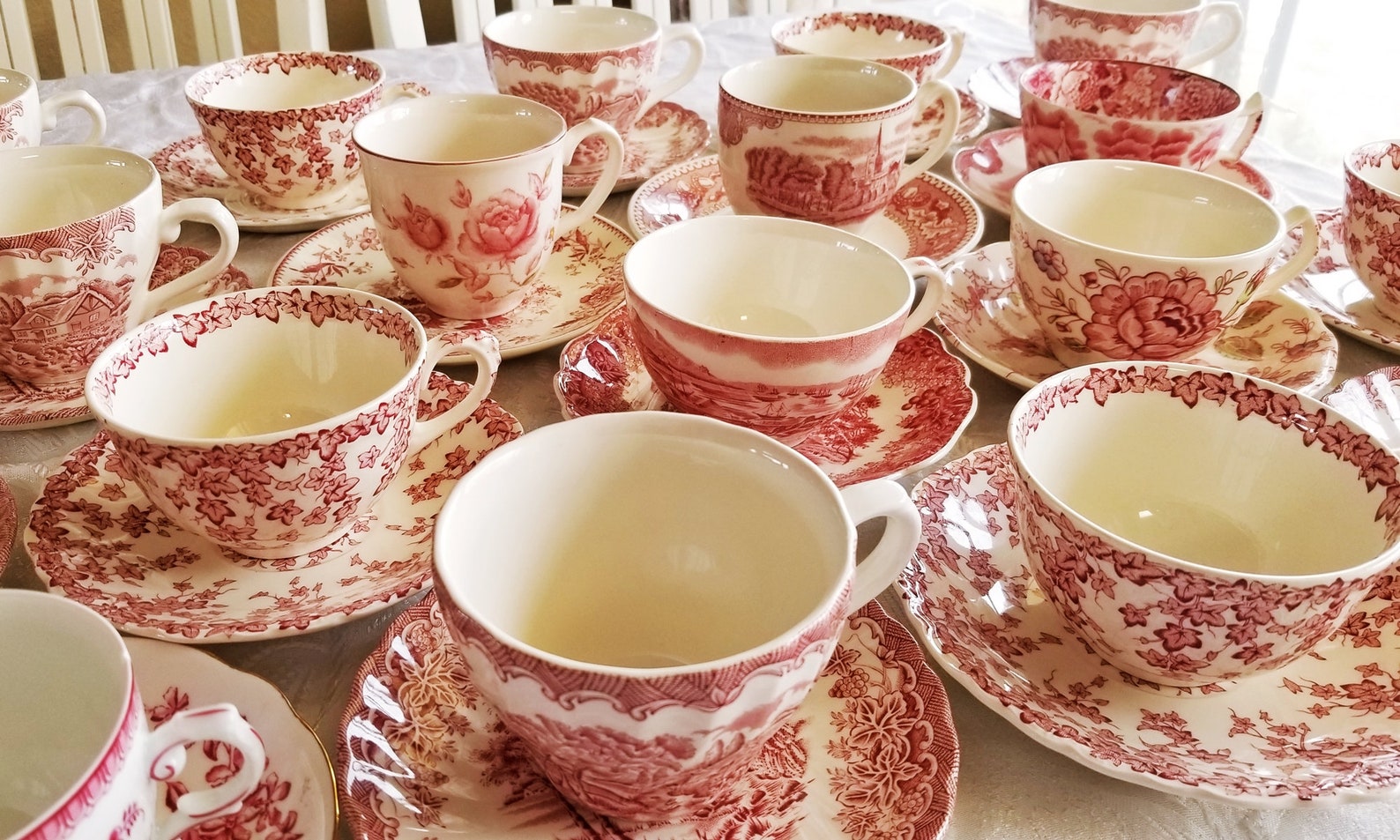 Pink Red White CUPS & SAUCERS Mismatched China Vintage Tea - Etsy