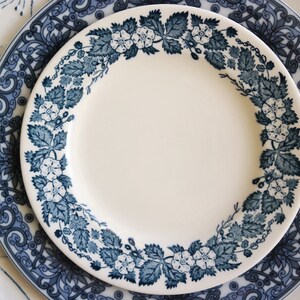 Blue White PLACE SETTING - Mismatched Plates - Dinner Salad Bread ...