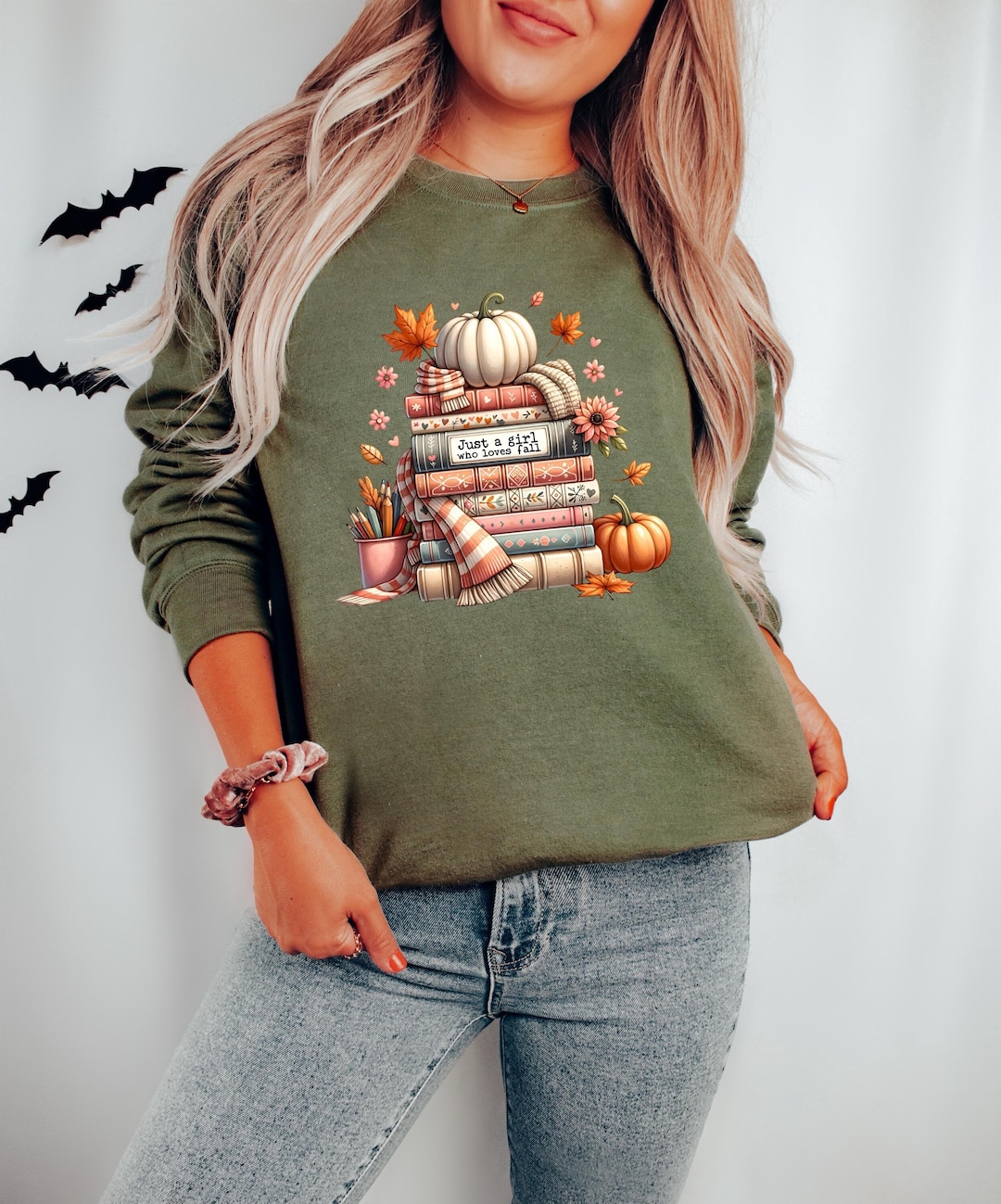 Just a Girl Who Loves Fall, Book Lover Gift, Book Shirt, Fall Shirt ...