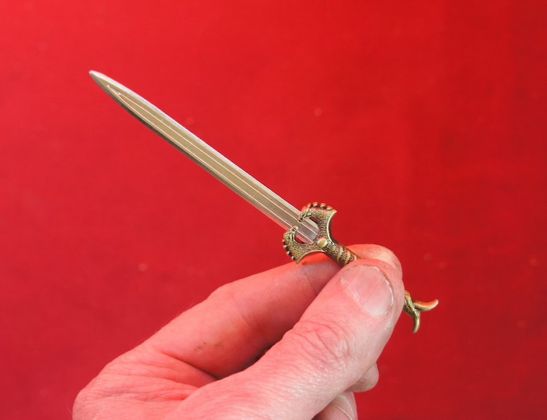 1/6 Scale Miniature Wonder Woman Sword Solid Metal Weapon | Etsy