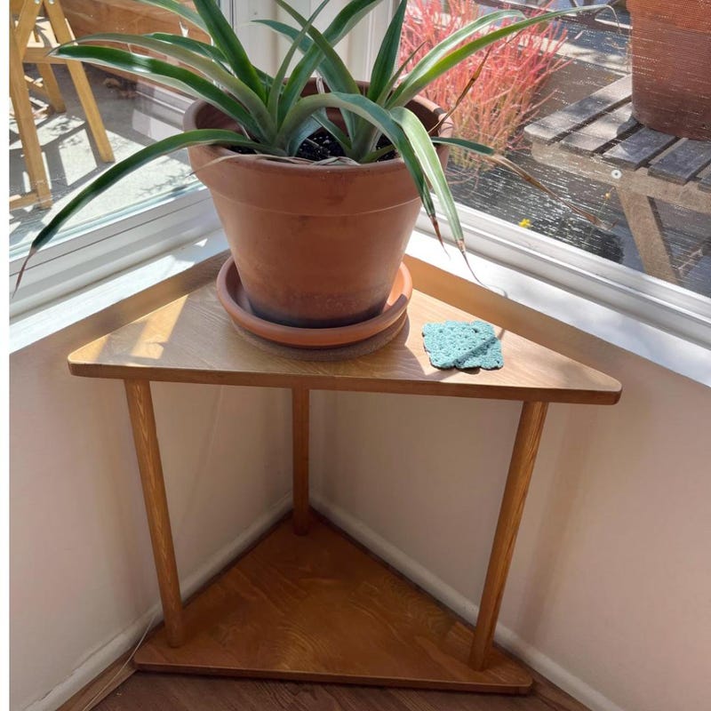 Triangle Table - Etsy