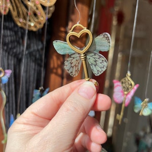 Alice in Wonderland Flying Butterfly Keys: Mad Hatter Tea Party Decor ...