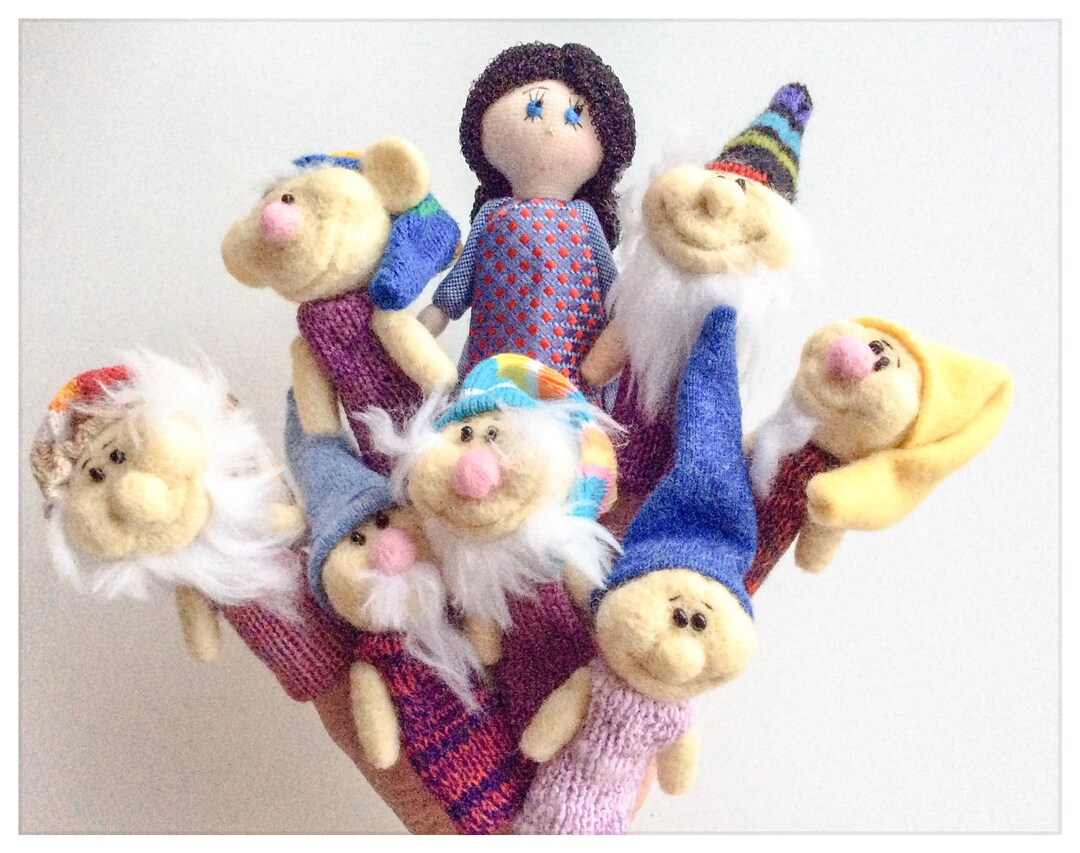 Finger Puppets in Snow White and Seven Dwarfs - Etsy