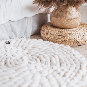 Round Rug Circle Rug Chunky Knit Rug Knitted Rug Wool Rug | Etsy