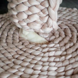 Chunky Knit Rug Round Rug Highest Quality Merino Wool Rug - Etsy