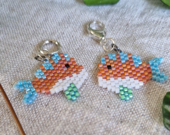 Beaded Kissing Fish Stitch Marker, Progress Keeper, Knitting Gift, Crochet Gift, Knitting Marker ...