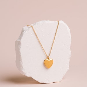 Heart Locket, 14kt Gold Fill Heart Locket, Photo Locket Necklace, in ...