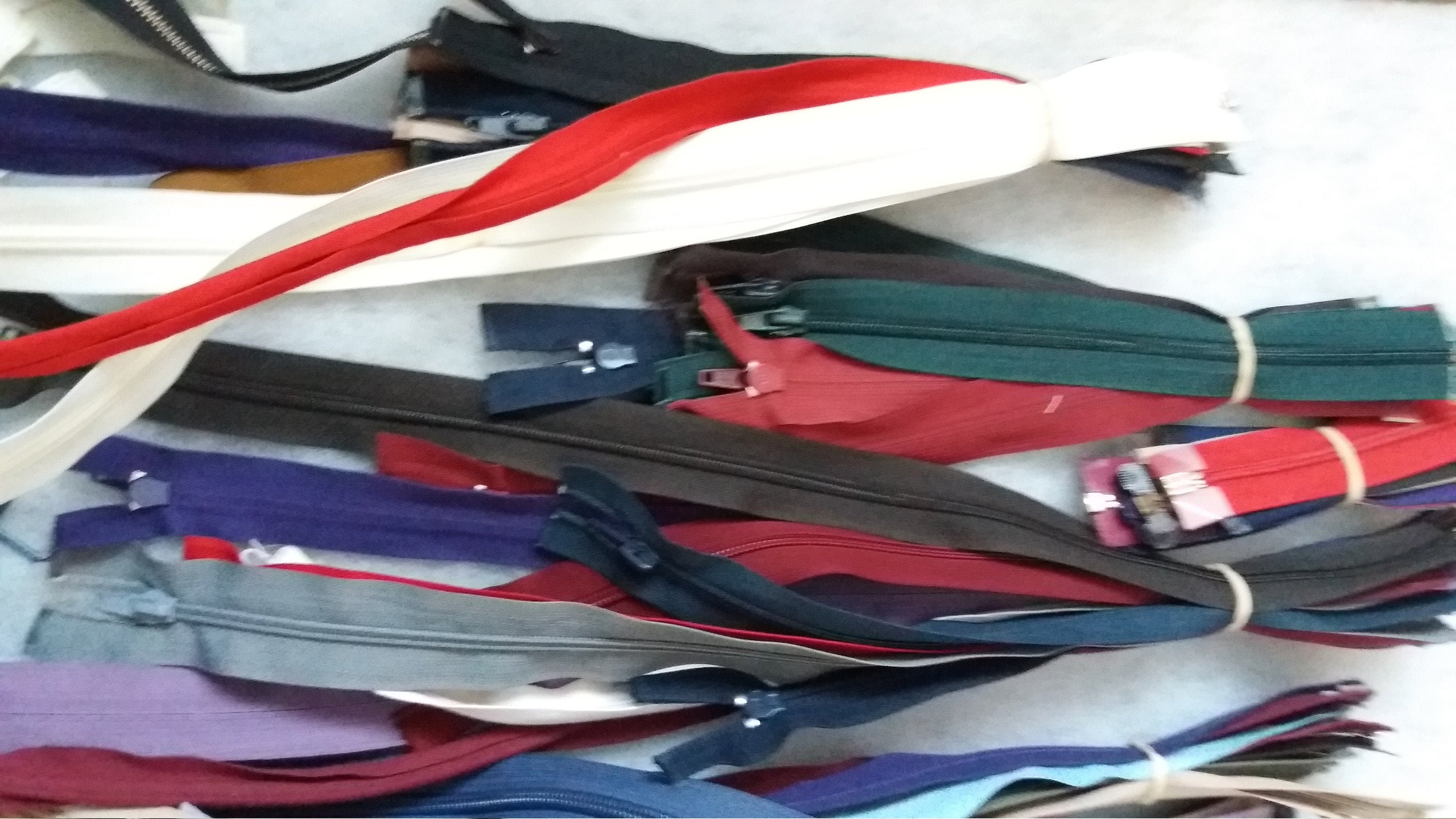 Open End Zips. Mix Sizes and Colours. Job Lot of 70 Pieces. - Etsy