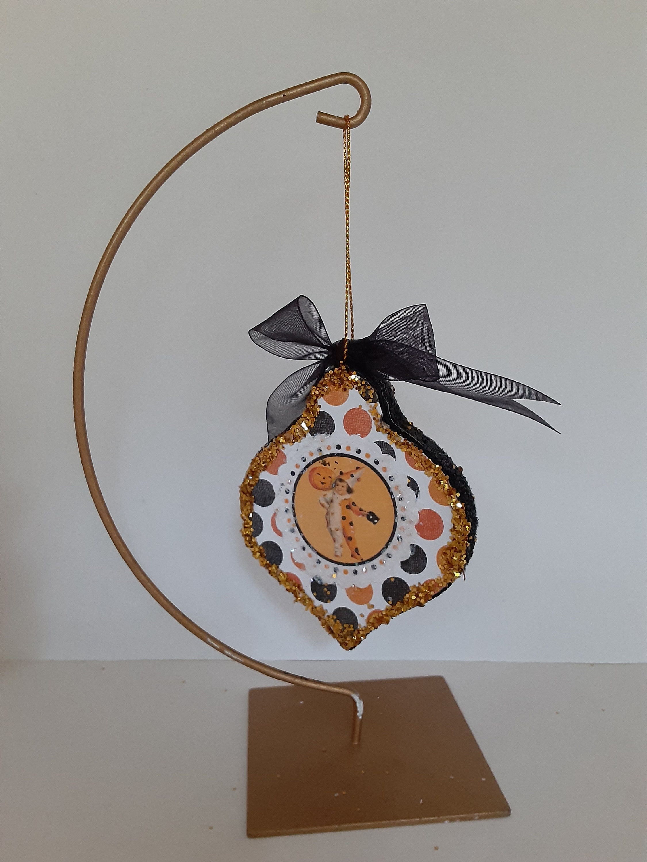 Set of 2 Halloween Flat Finial Paper Mache Ornament With Vintage Images ...