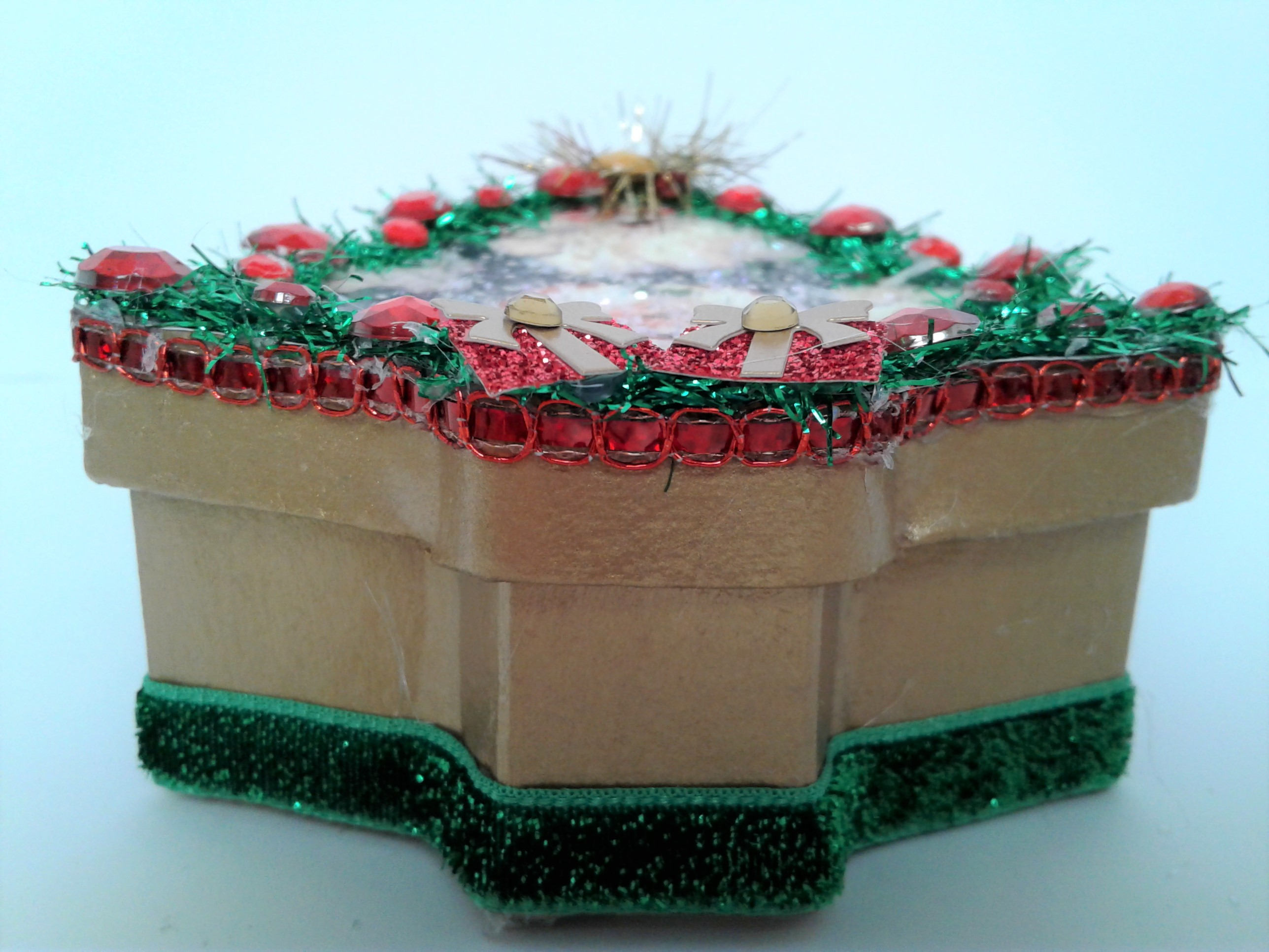 Paper Mache Kitschy Christmas Tree Treat Box With Retro Santa Print ...