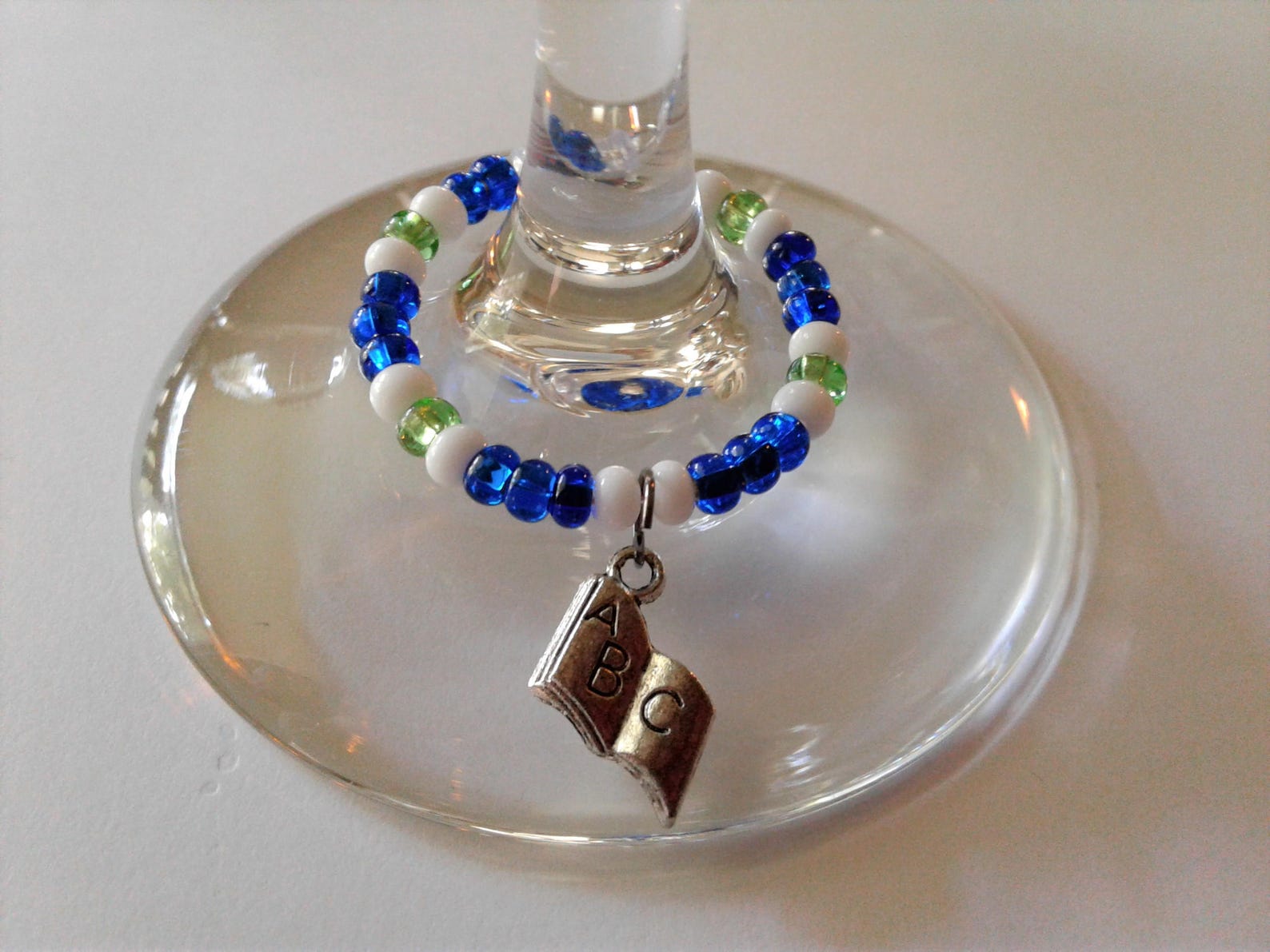 Back to School Teacher's Wine Glass Ring Set of 4 ID1 - Etsy