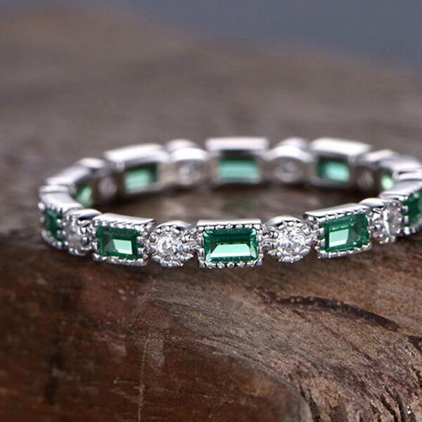 Dot Dash Ring - Etsy