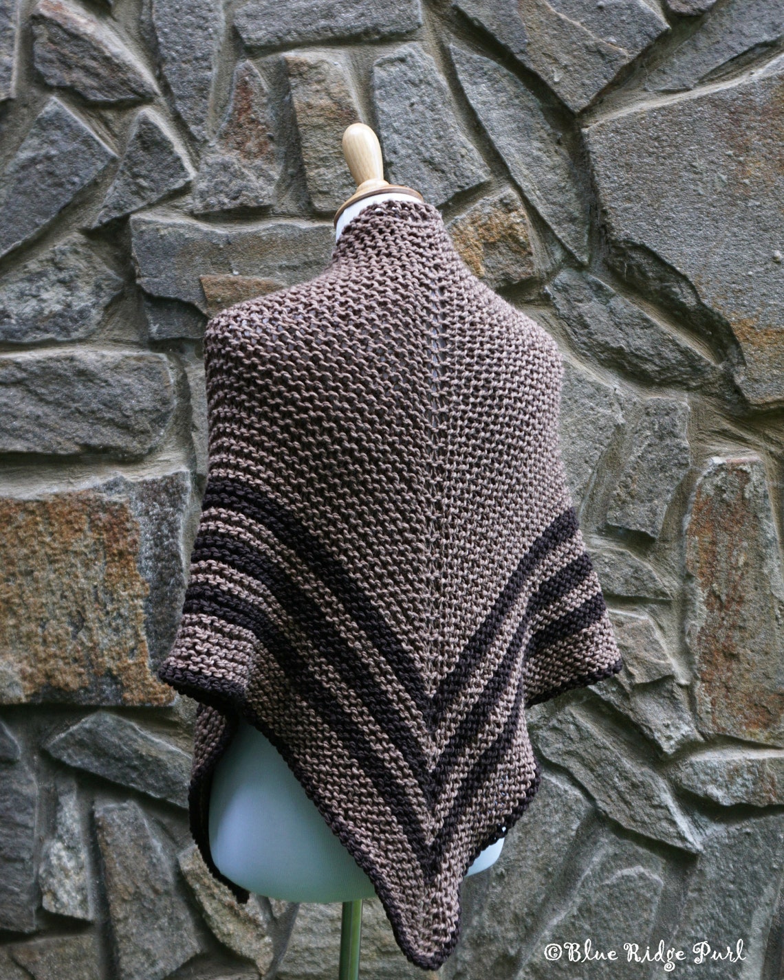 Outlander Shawl Pattern / Fraser's Ridge Shawl Pattern / | Etsy