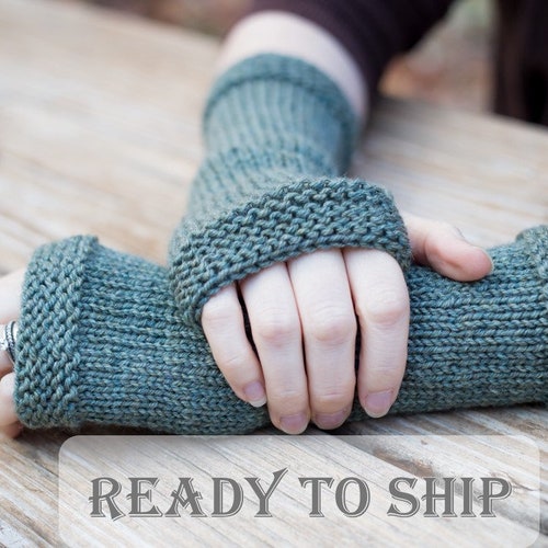 Outlander Inspired Castle Leoch Fingerless Gloves - Etsy