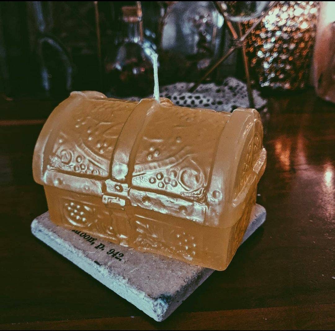 Treasure Chest Candle, Abundance Candle, Prosperity, Hoodoo Candle - Etsy