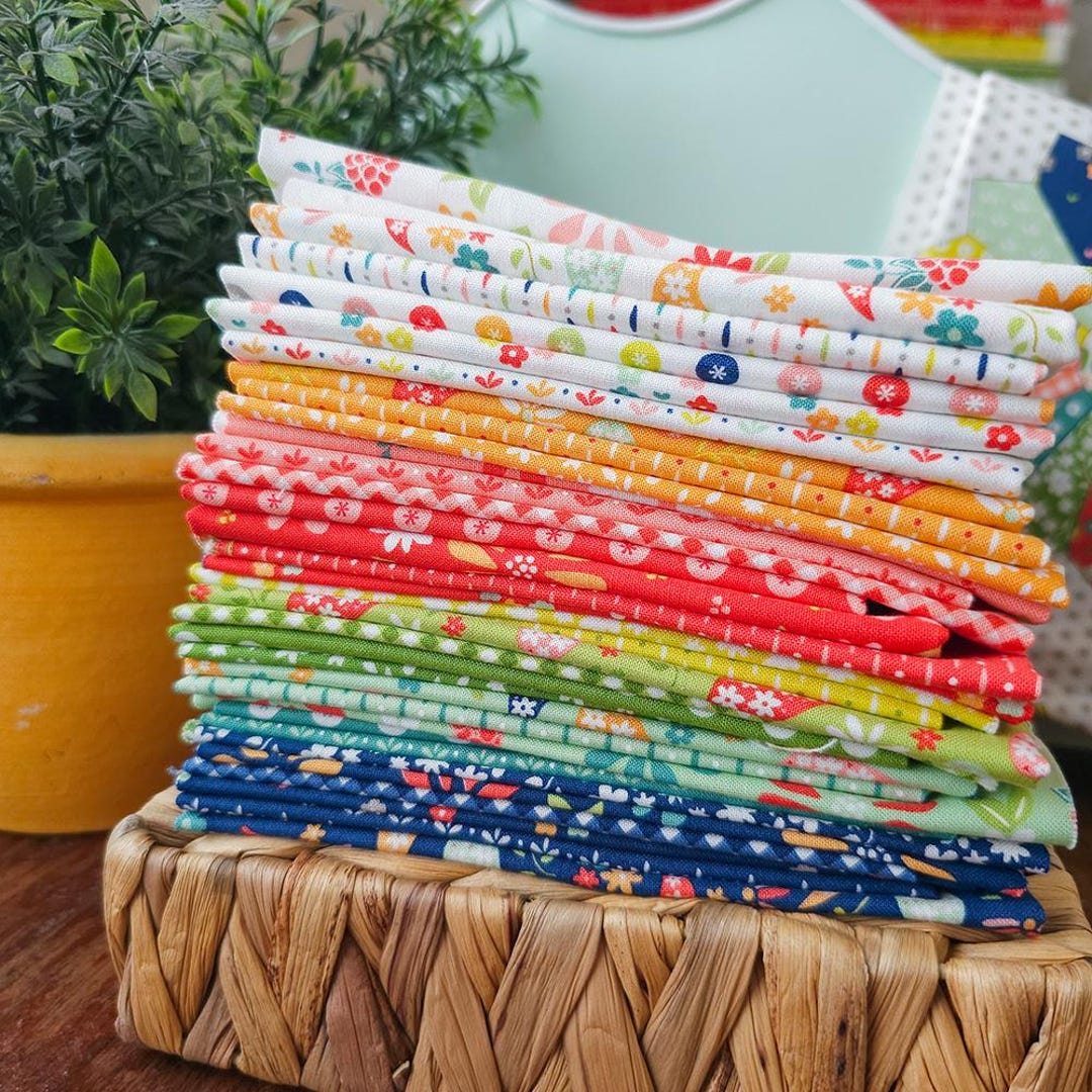 Raspberry Summer Fat Eighth Bundle by Sherri & Chelsi for Moda Fabrics ...