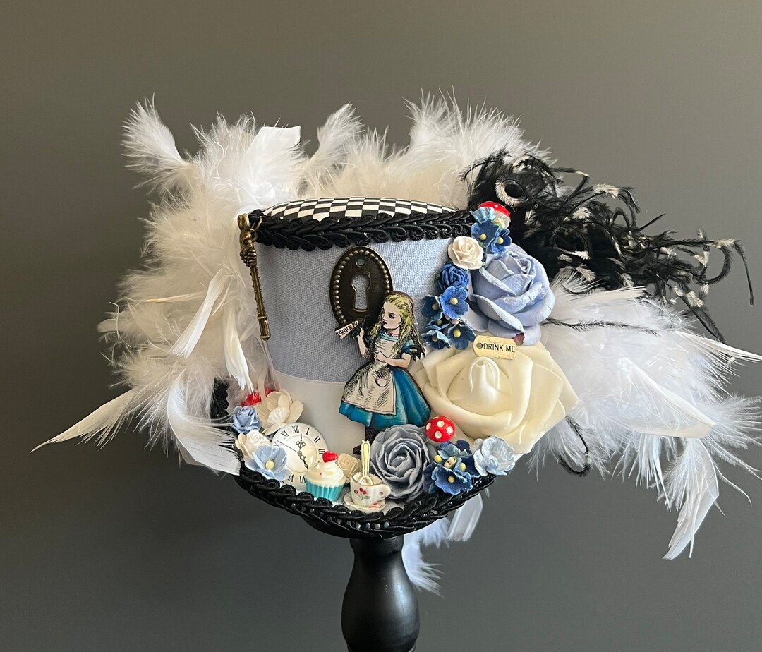 Mini Top Hat, Alice Diorama Tea Hat, Mad Hatter Hat, Steampunk Alice ...