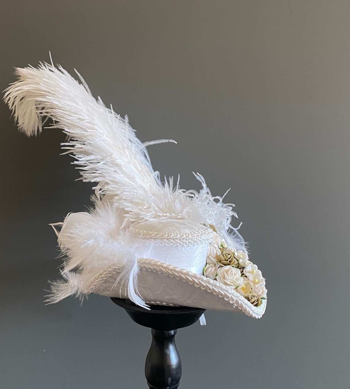 Mini pirate hat white and gold pirate hat bridal tricorn - Etsy France