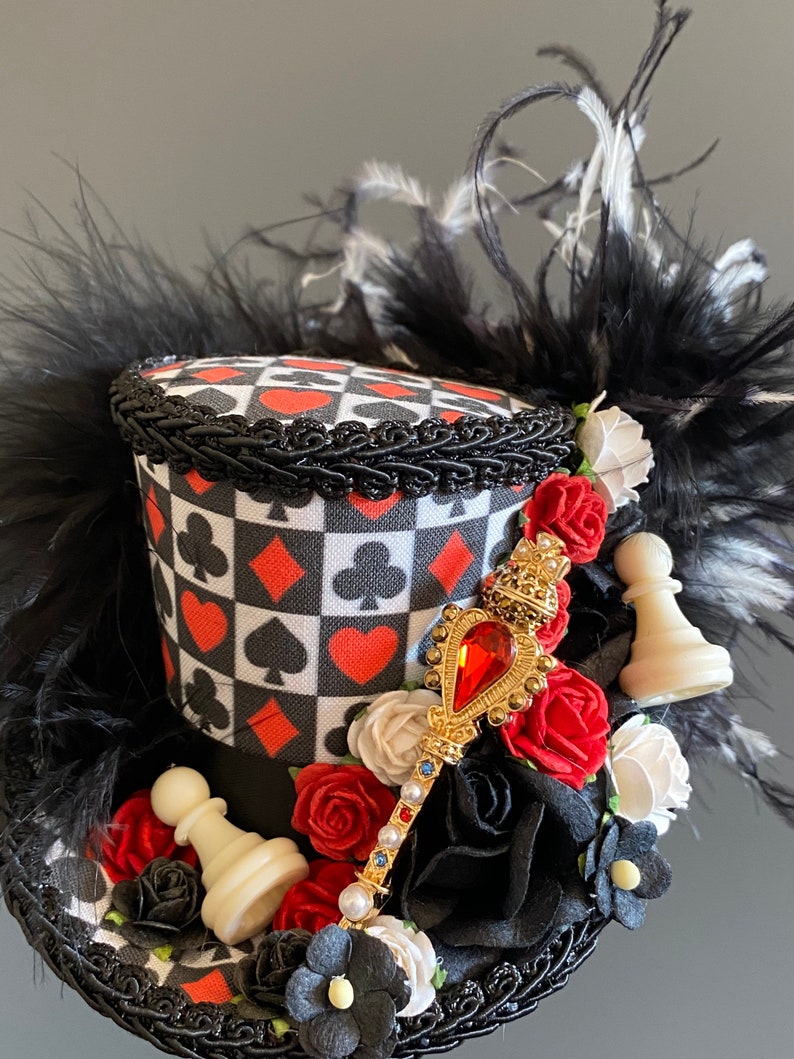Micro Mini Top Hat Card Mini Hat Queen of Hearts Hat Crown - Etsy