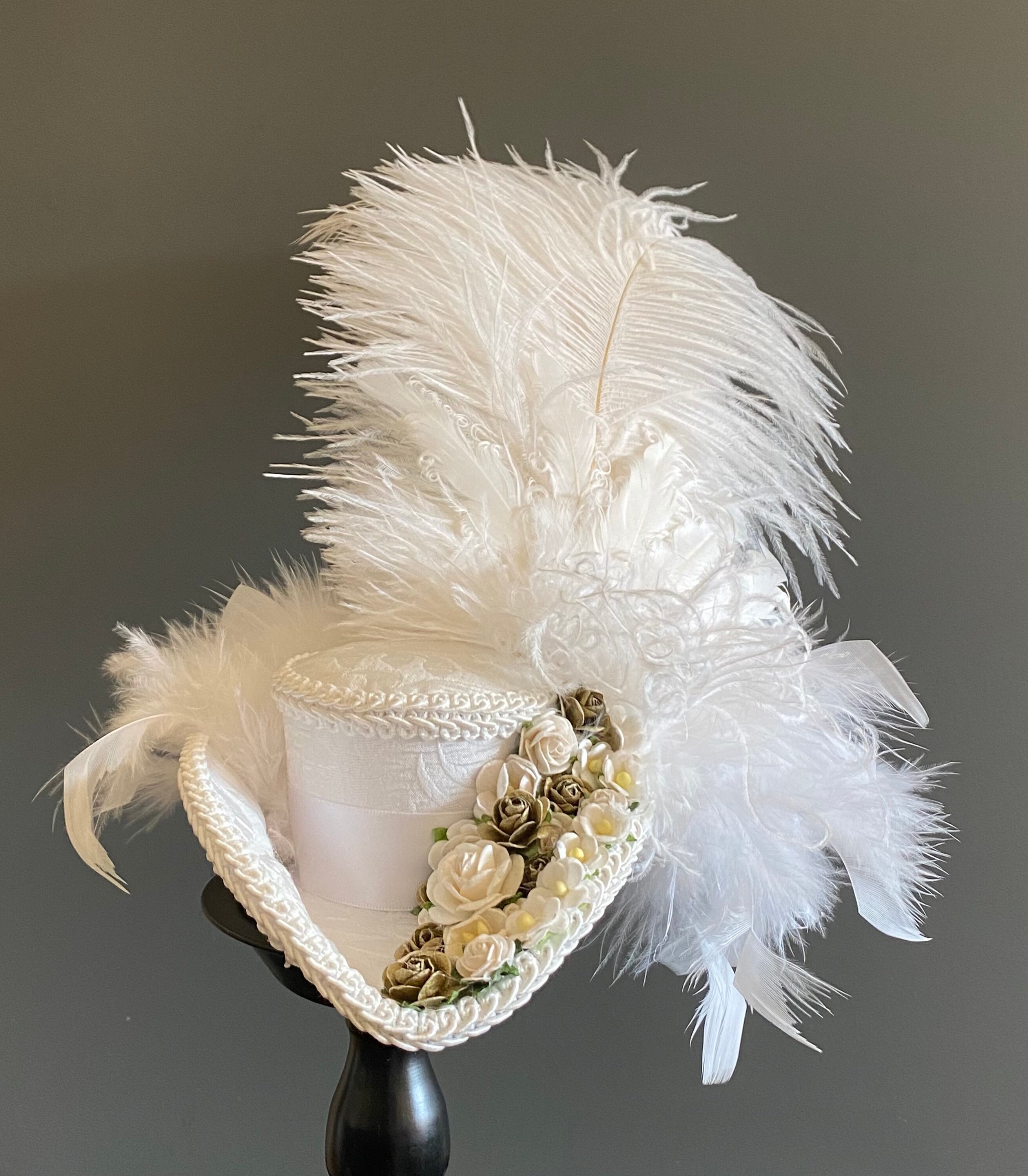 Mini pirate hat white and gold pirate hat bridal tricorn - Etsy France