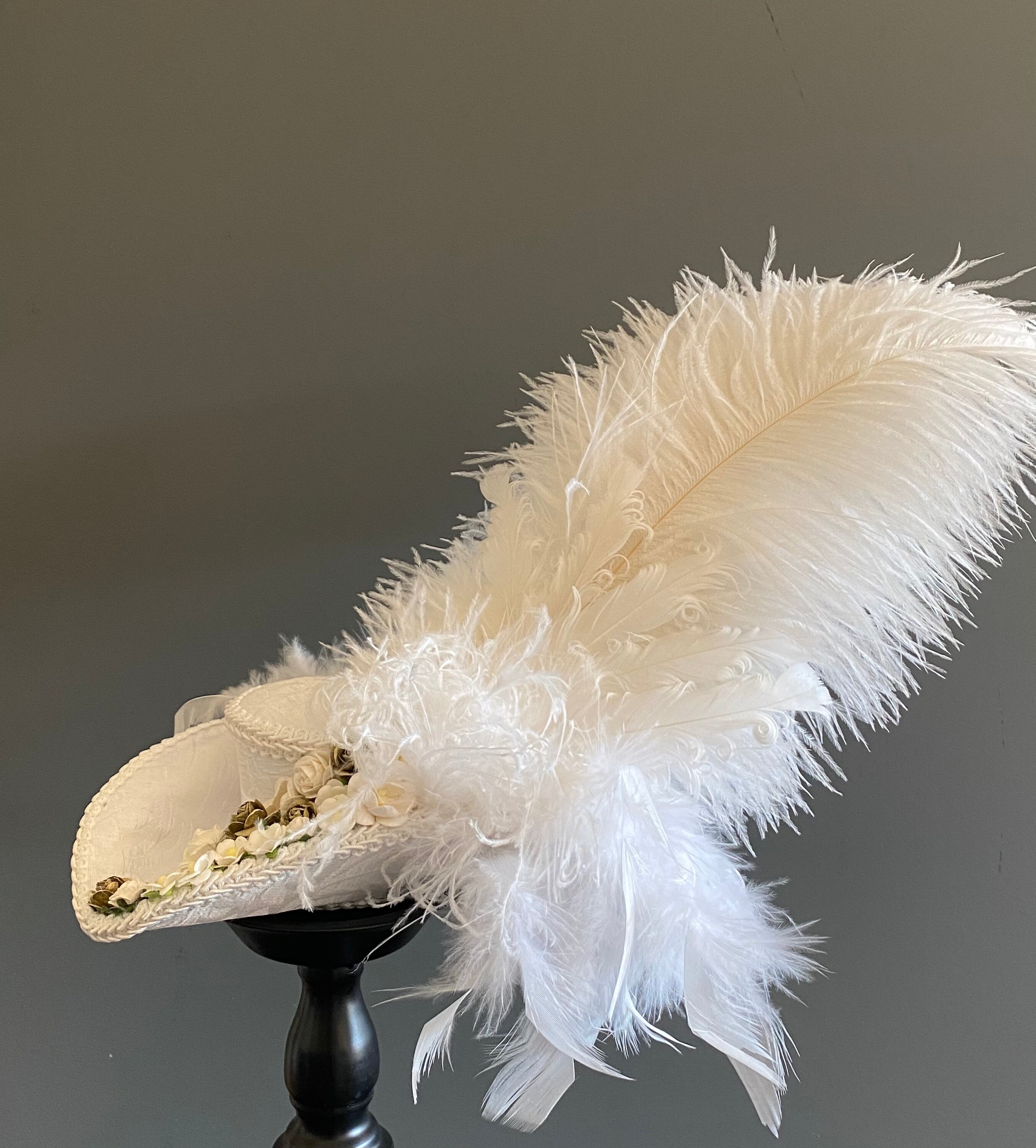 Mini pirate hat white and gold pirate hat bridal tricorn - Etsy France