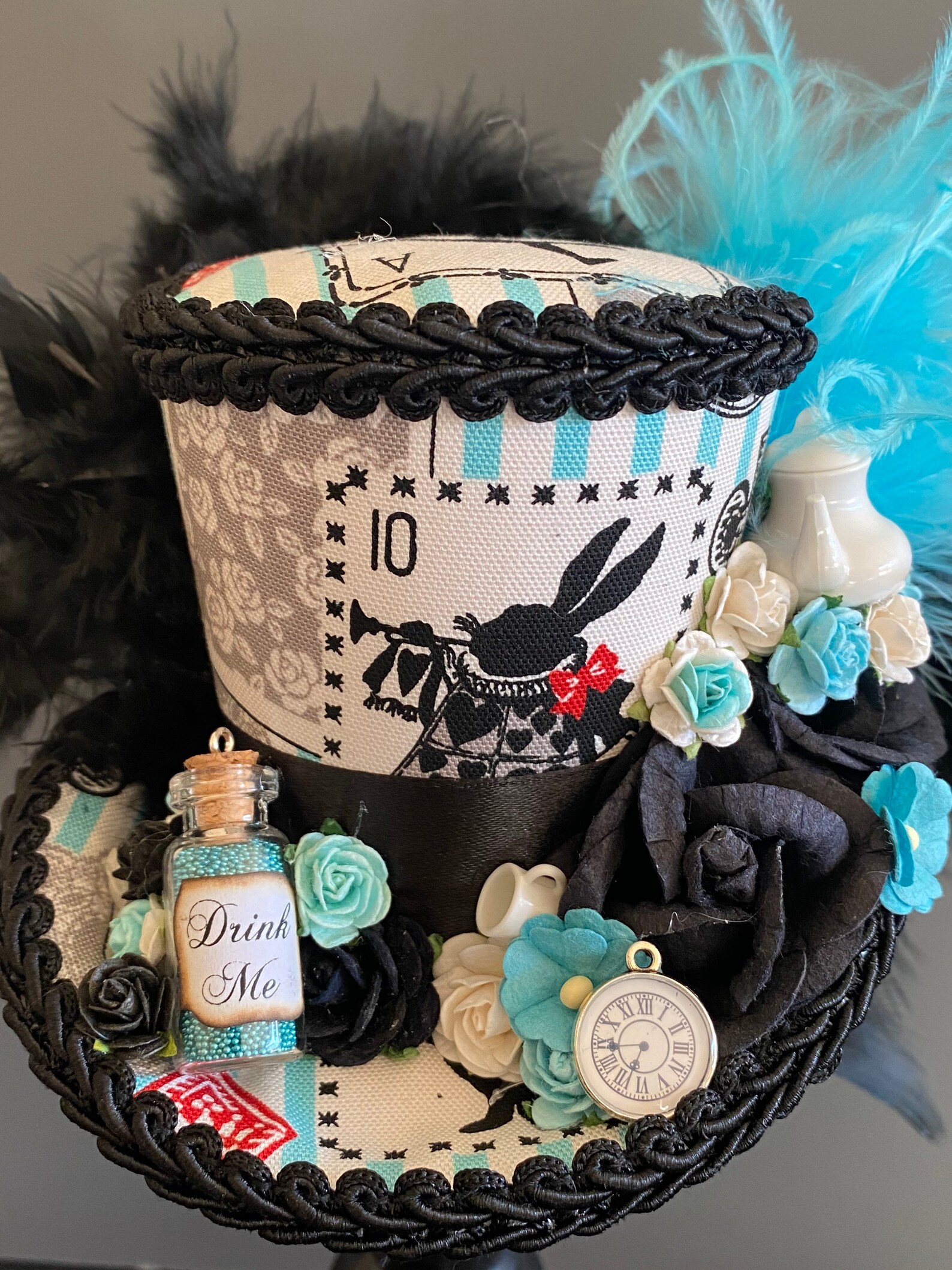 Mini top hat Alice in wonderland white rabbit hat drink me - Etsy France