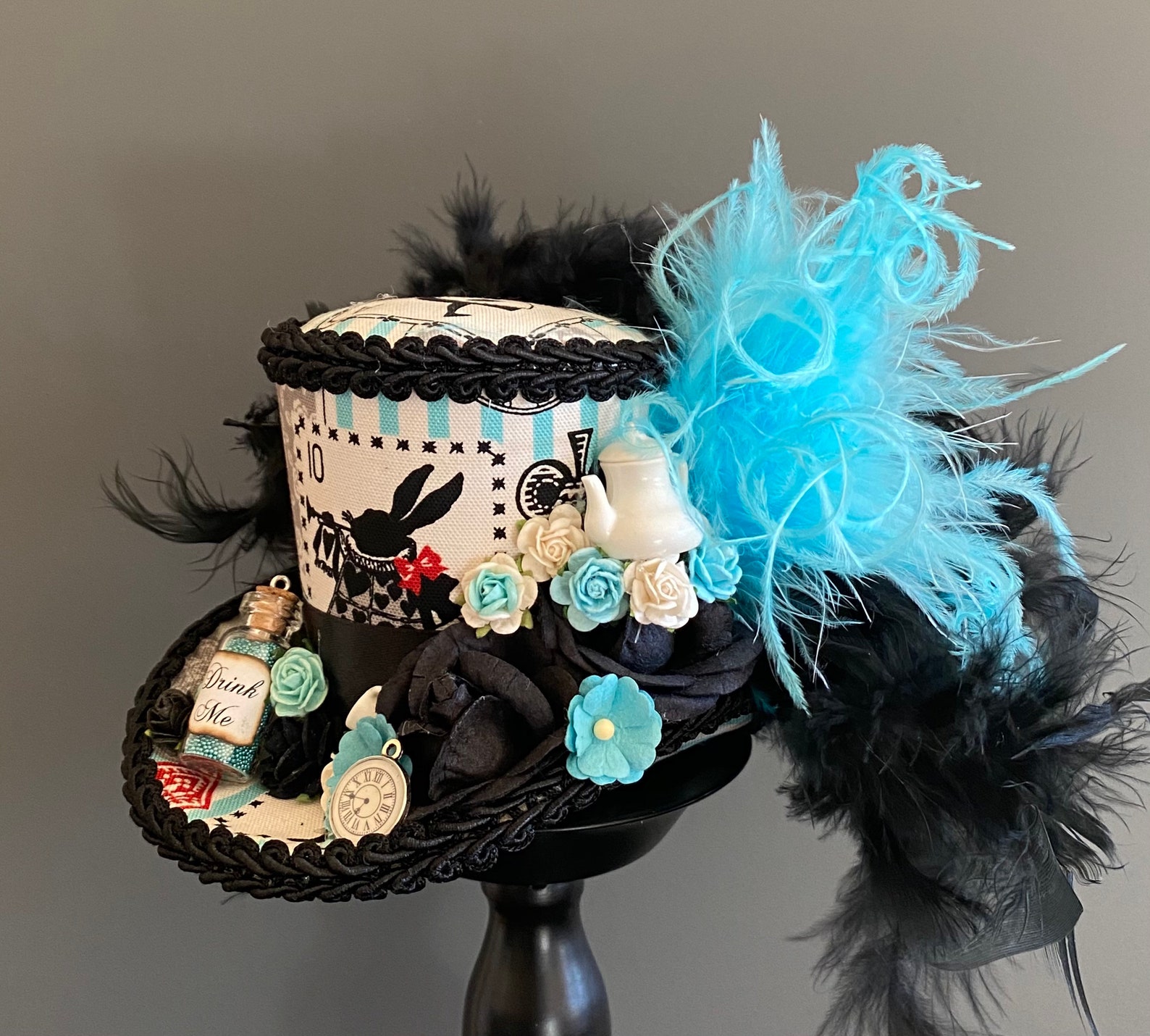 Mini top hat Alice in wonderland white rabbit hat drink me - Etsy France
